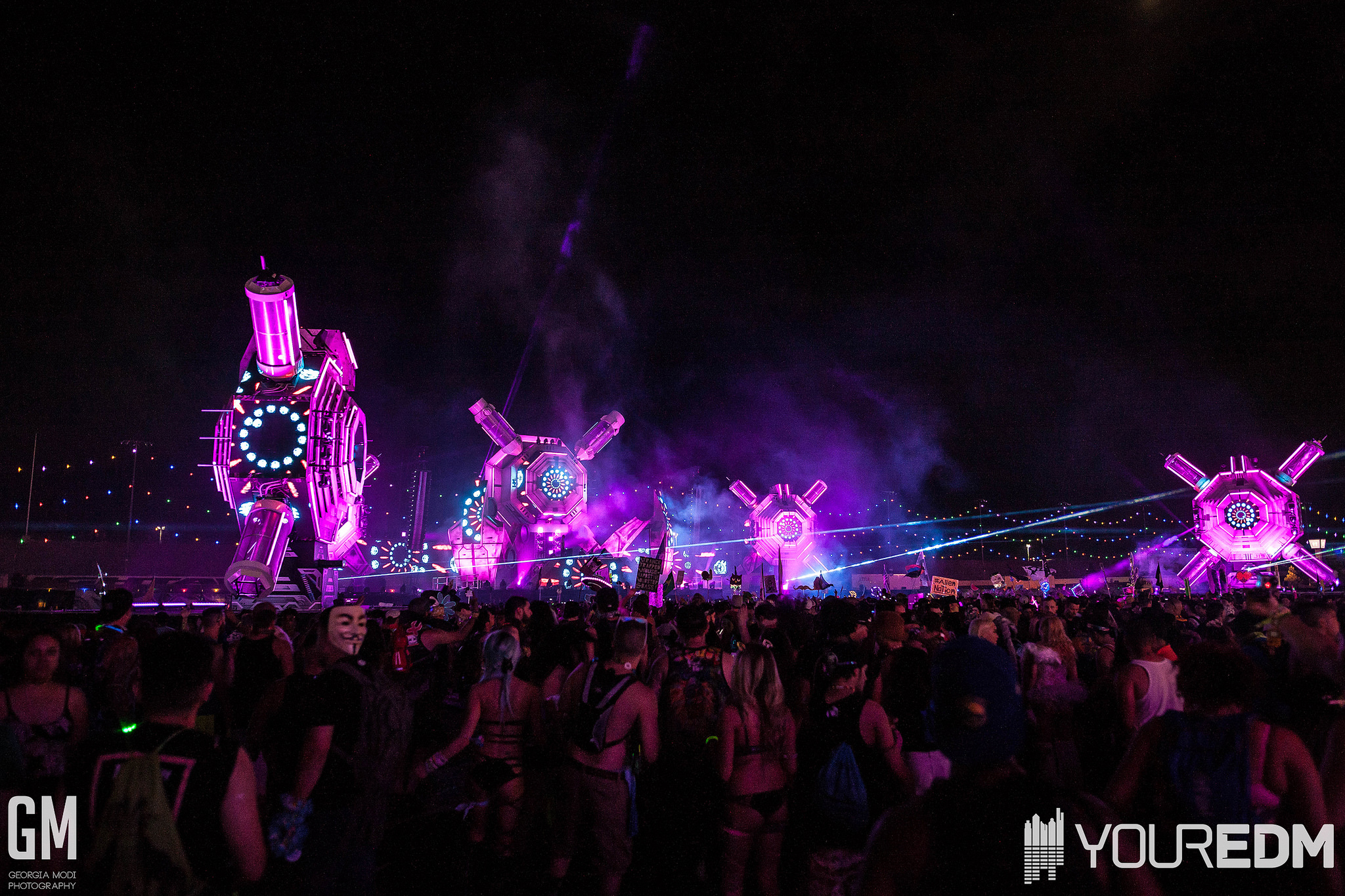 EDC: One Of The Few Surviving Beacons Of Traditional Dance Music ...