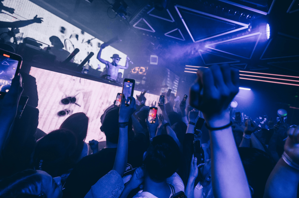 ILLENIUM releases animated movie 'STARFALL' paired with his latest ... ILLENIUM releases animated movie 'STARFALL' paired with his latest ...