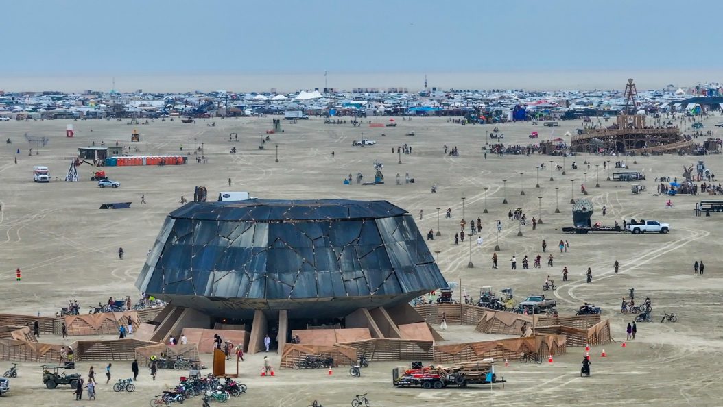 The Story Behind 'Sandstorm,' As Told By Darude | Your EDM